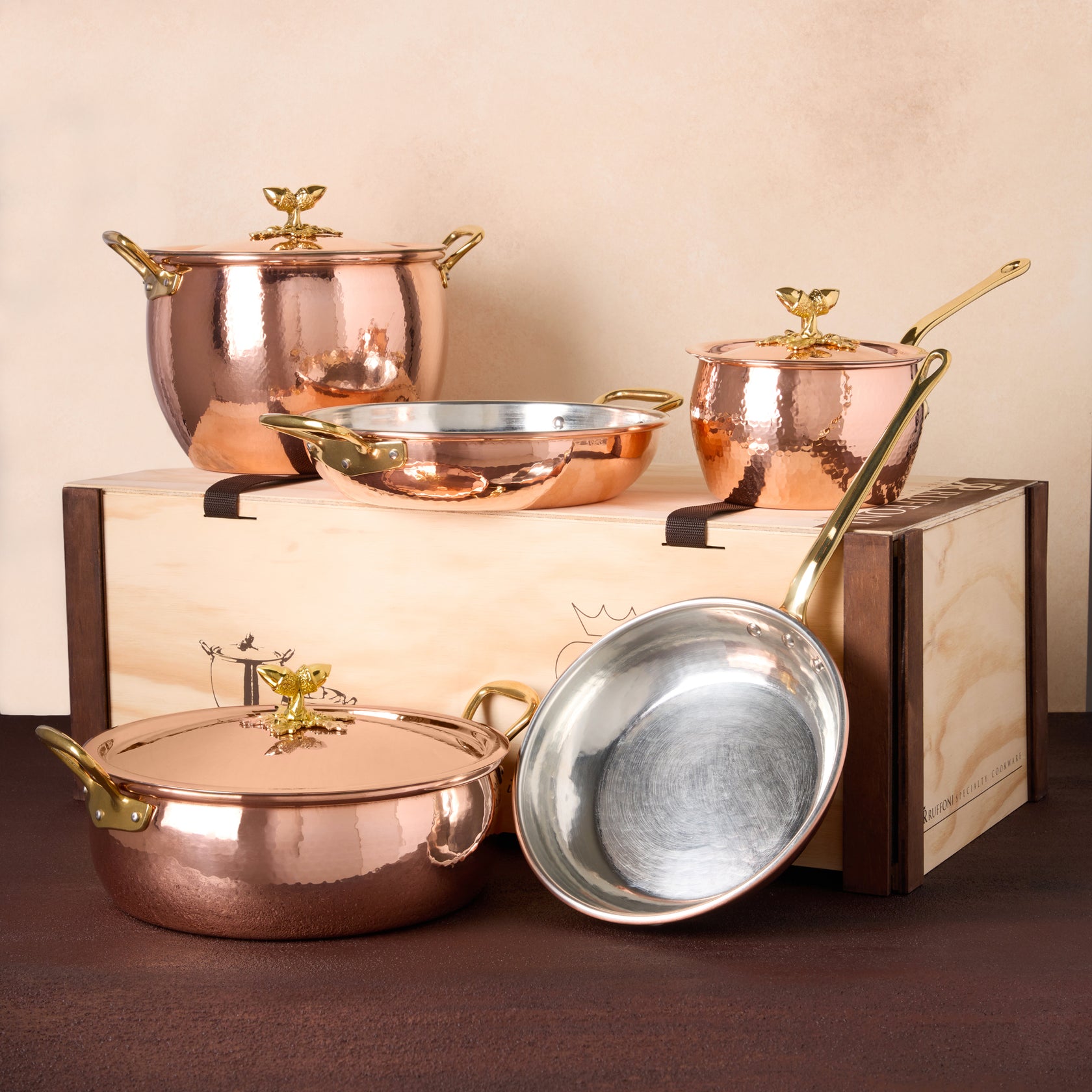 Ruffoni 8 Piece Set with Tools in Wooden Box